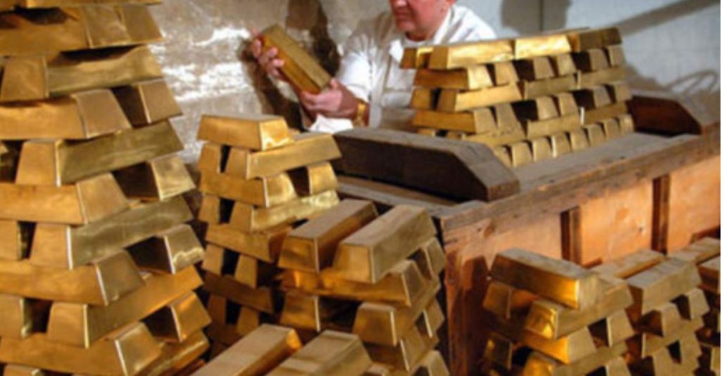 Mysterious Puzzle: Great Pyramid of Giza’s Missing Top Might Hold the ...